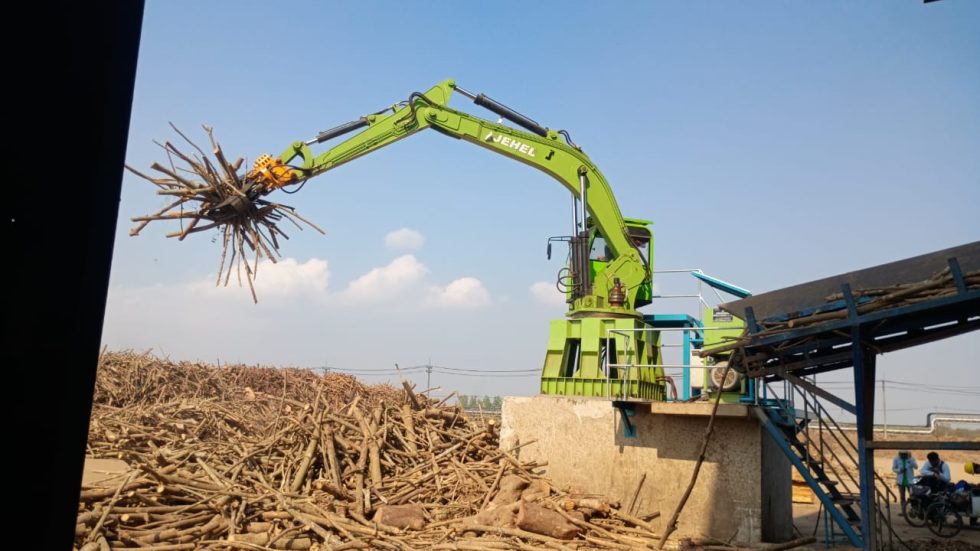JEHEL Log Grabber: Hydraulic Attachment for Logs